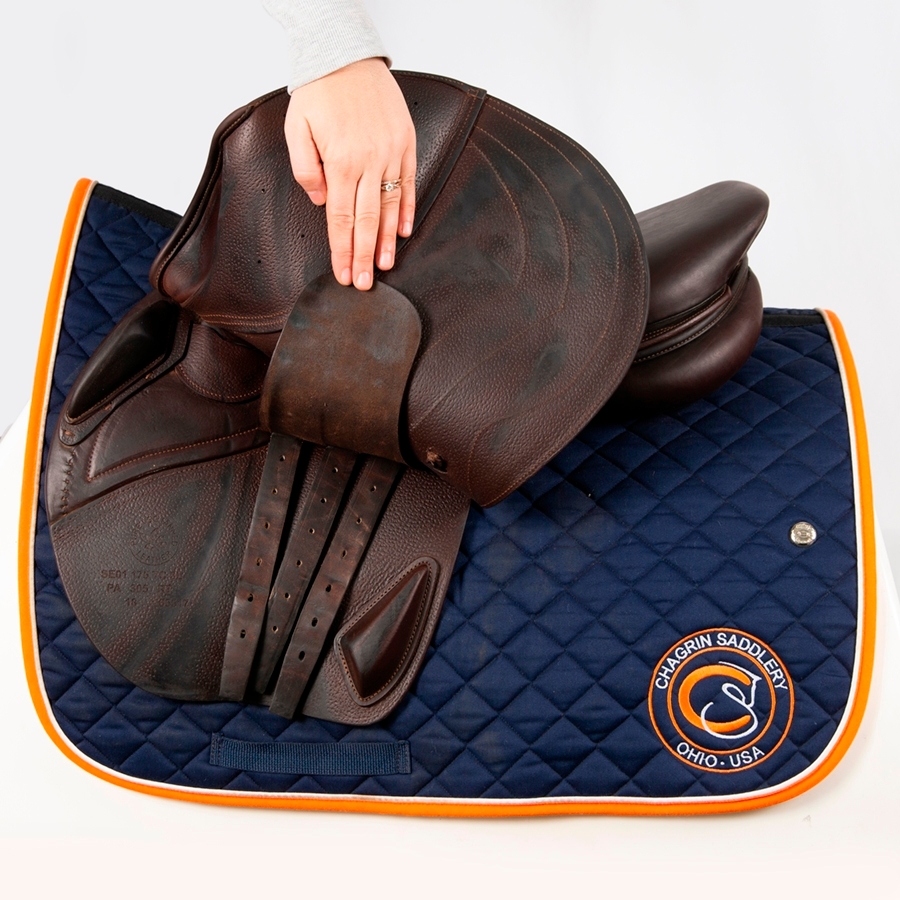 CWD 17.5 CWD SE01 Saddle Medium Tree 2018 Jumping Close-Contact at ...
