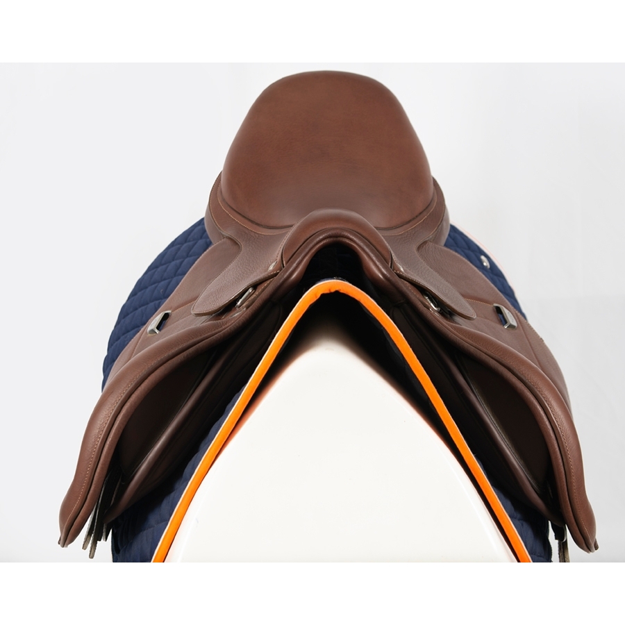 Bates Saddles 17 IN Bates Elevation Deep Seat + Hart Saddle Medium Tree ...