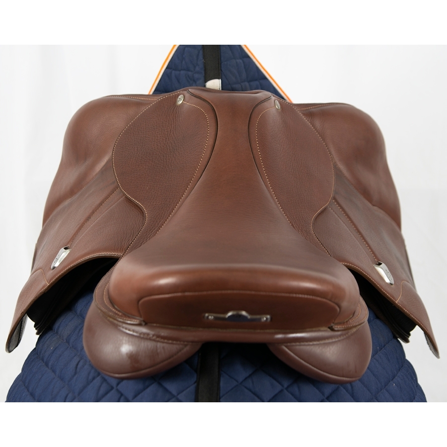 Bates Saddles 17 IN Bates Elevation Deep Seat + Hart Saddle Medium Tree ...
