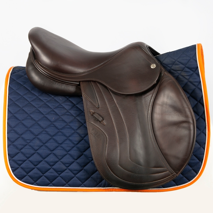 CWD 17 IN CWD SE03 Saddle Medium Wide Tree 2018 Jumping Close-Contact ...