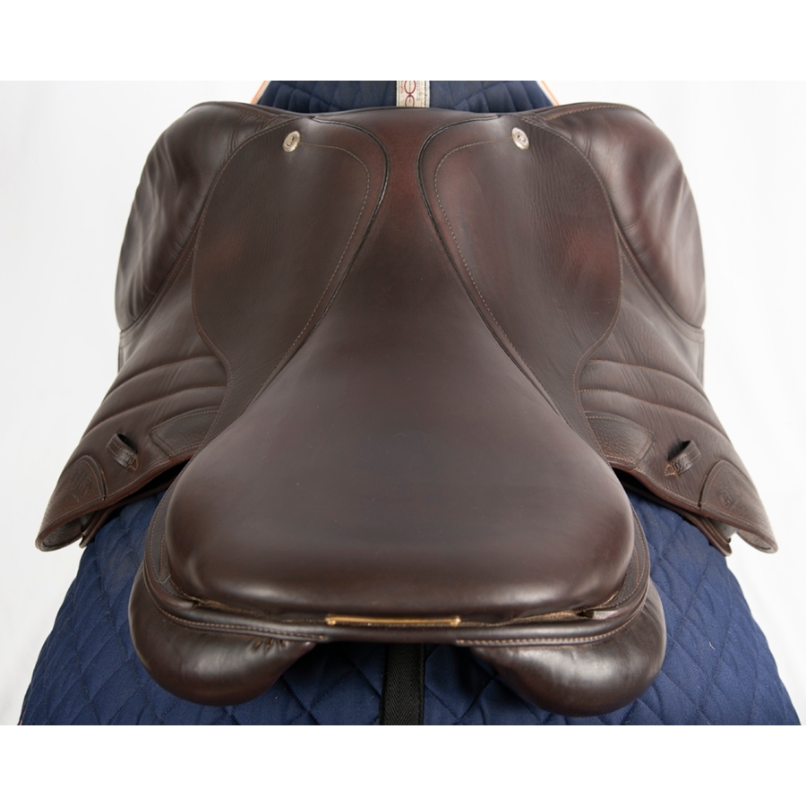 CWD 17 IN CWD SE03 Saddle Medium Wide Tree 2018 Jumping Close-Contact ...