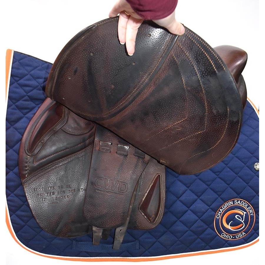 CWD 17IN CWD Saddle Full Calfskin Medium Tree 2012 Jumping Close ...