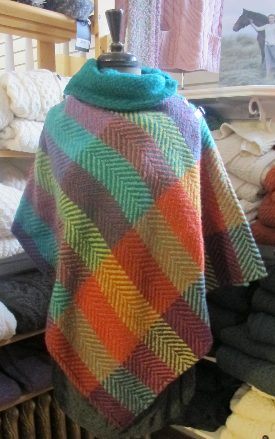 Branigan Weavers Irish Shawl Collar Cape (Multi Lt Green) Clothing ...