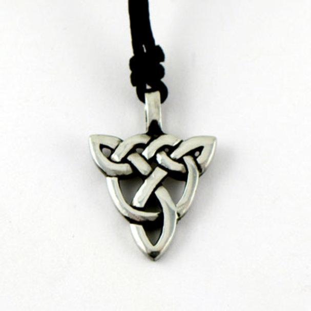 Amethyst Dublin Celtic Chokers (Triquetra) Jewelry Pendants Necklaces ...