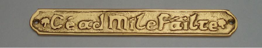 Irish Brass Cead Mile Failte Plaque (Medium) Gifts For Home For Wall at ...
