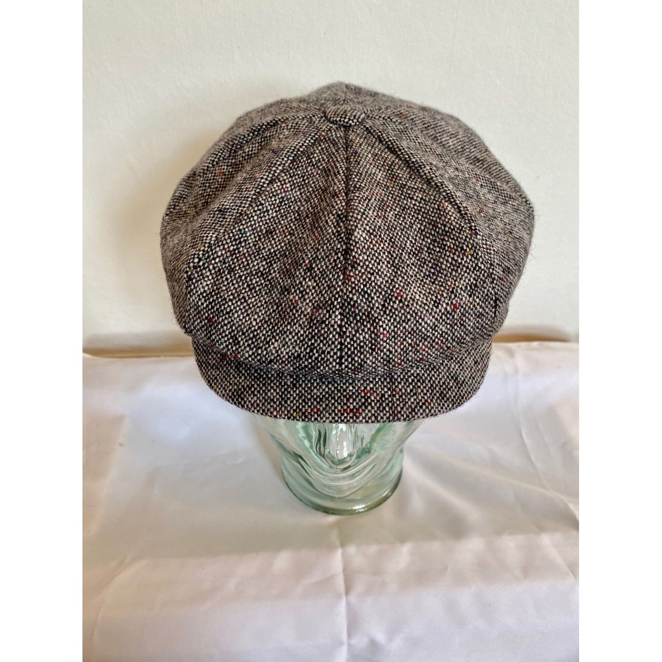 Hanna Hats Peaky Blinder Cap (Speckled Grey and Cream) Clothing Caps Hats at Irish on Grand