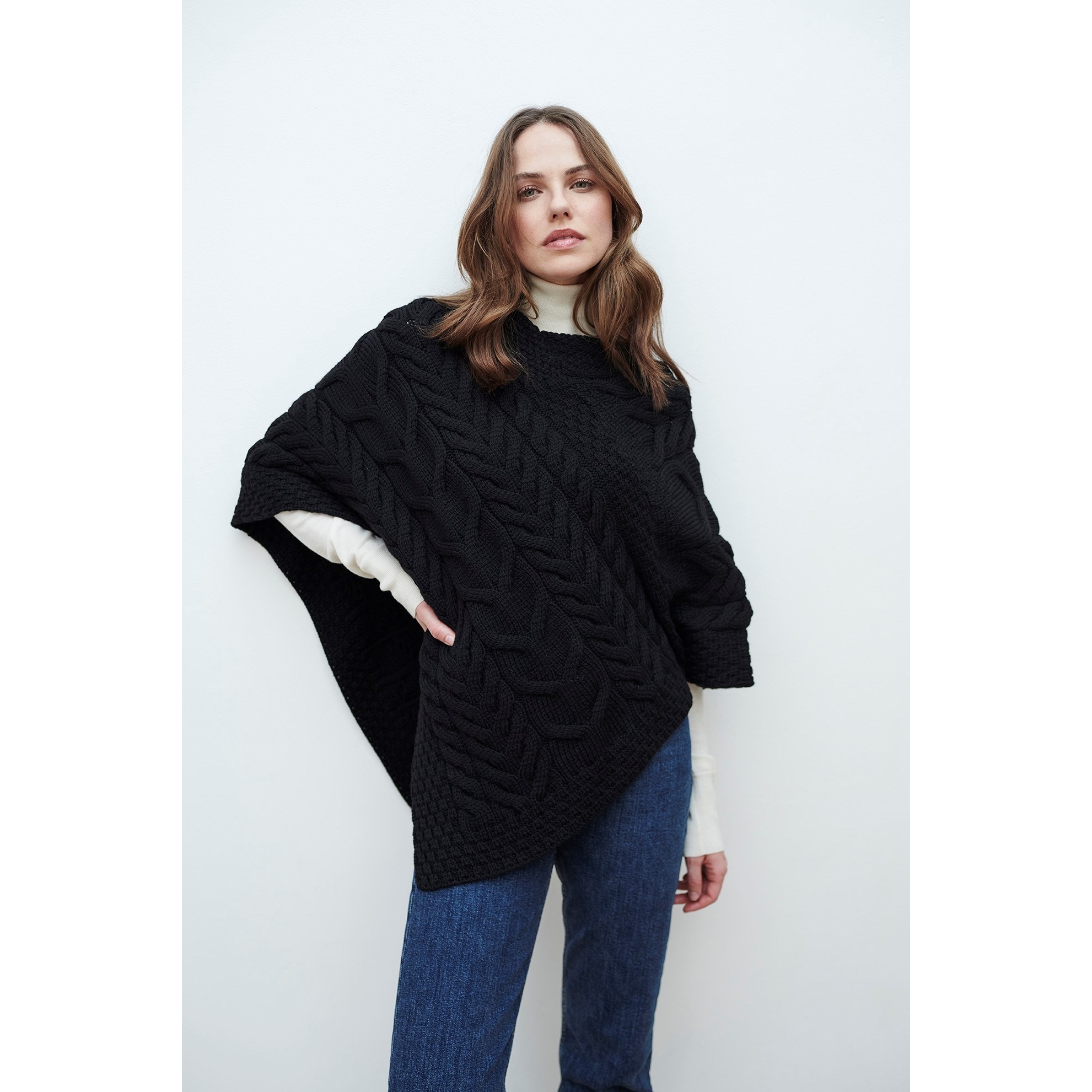Aran Woollen Mills Irish Triangular Poncho (Black) Clothing Capes ...