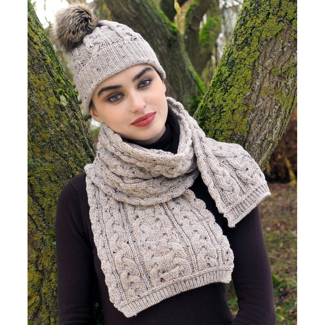 Aran Craft Irish Cable Pom Pom Hat (Oatmeal) Clothing Caps Hats at ...