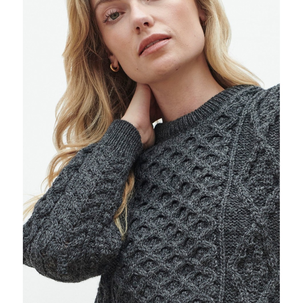 Aran Woollen Mills Worsted Wool Aran Sweater (Charcoal) Clothing ...