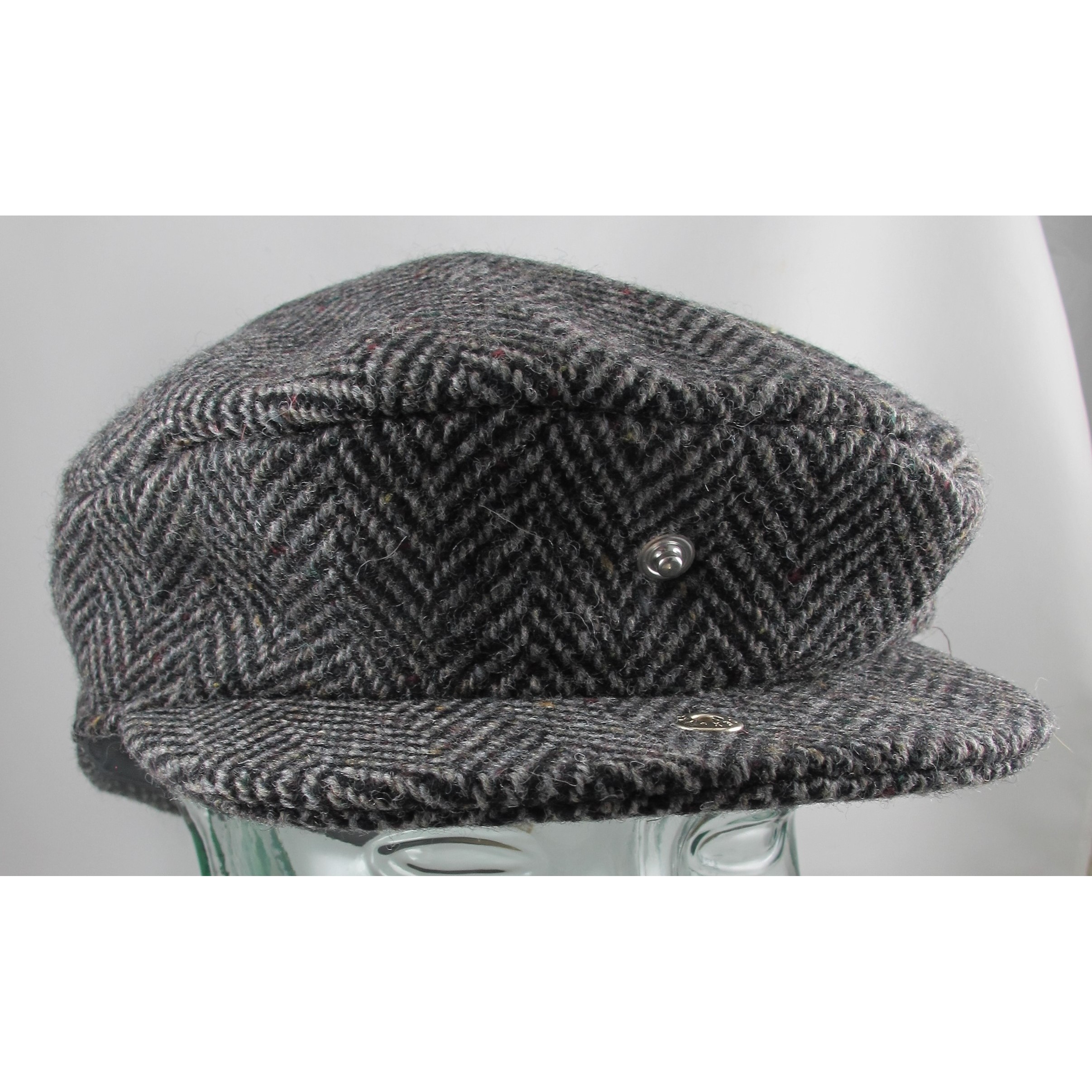 Hanna Hats Grey and Black Herringbone Vintage Cap Clothing Caps Hats at Irish on Grand