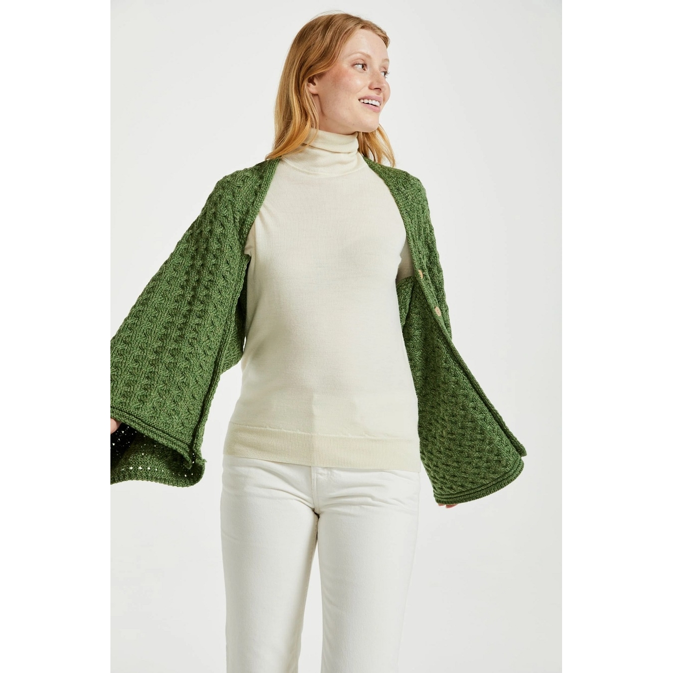 Aran Woollen Mills Irish Shrug Cape (Moss Green) Clothing Capes Shawls ...