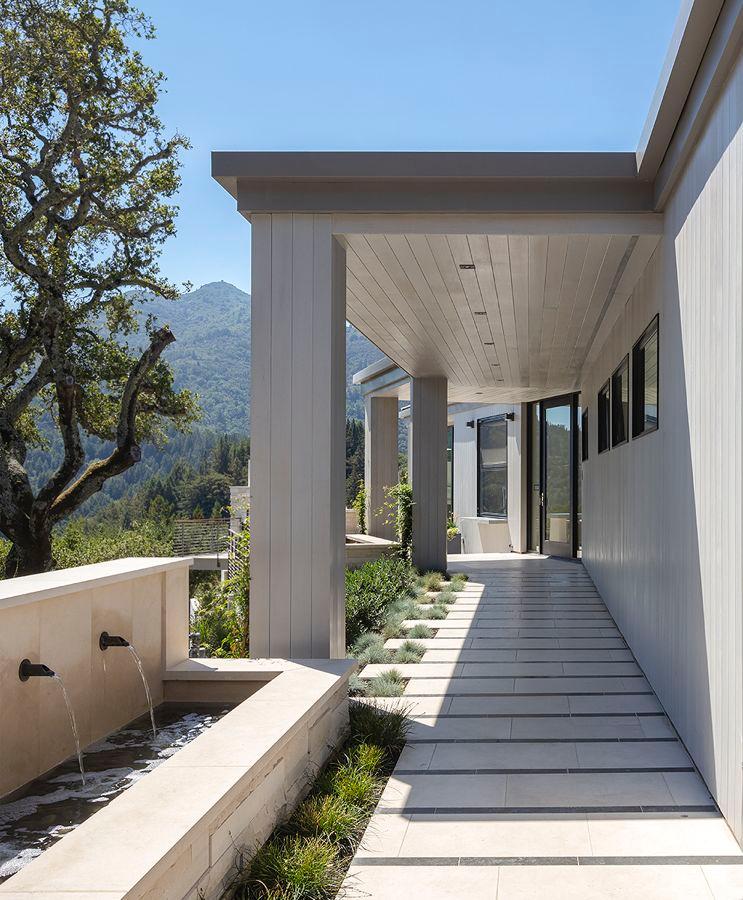 A Kentfield Hillside Home Entry Walkway