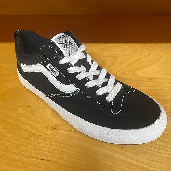 Vans Lizzie Low (Black/White) Footwear Adult at Westside Tarpon