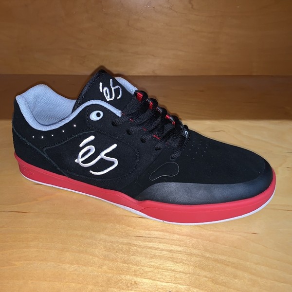 Swift 1.5 (Black/Red/Grey)