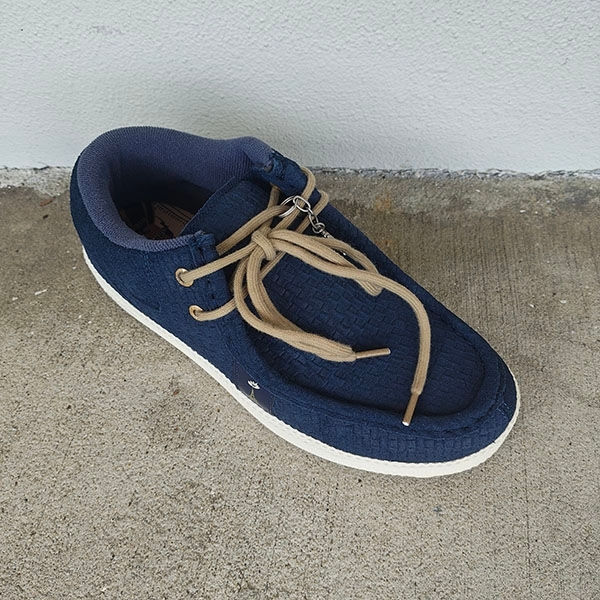 iPath Cats x Magenta Footwear Adult at Westside Tarpon